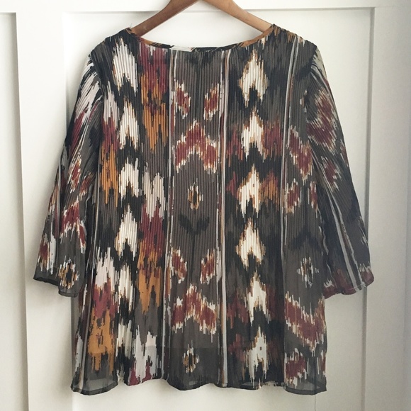 ONE WORLD | Tops | One World Patterned Blouse Medium | Poshmark